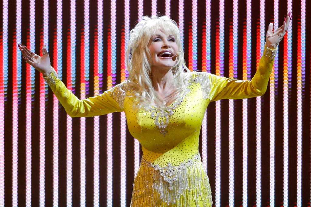 Dolly: Burnin' energy and bluegrass