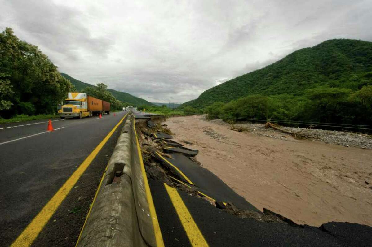 Hurricane Jova hits Mexico