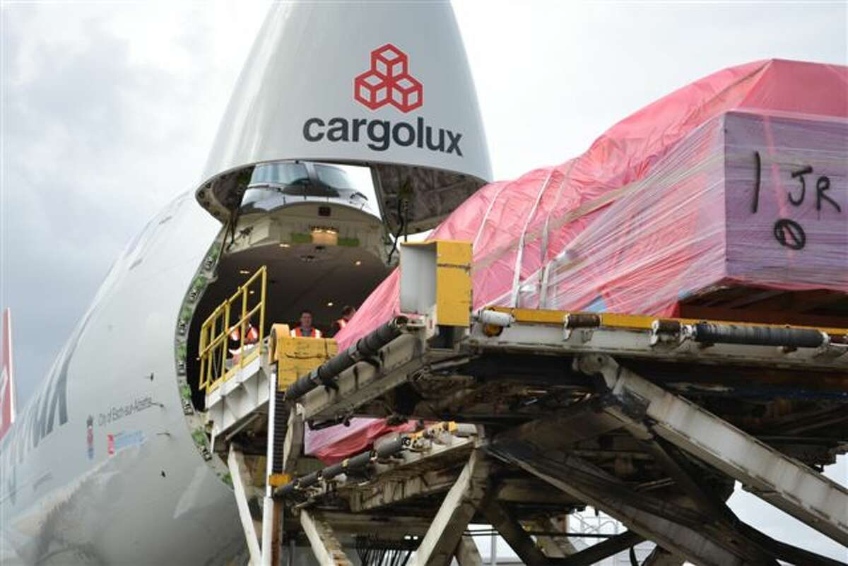 Cargo slump could hit Boeing 747-8 orders