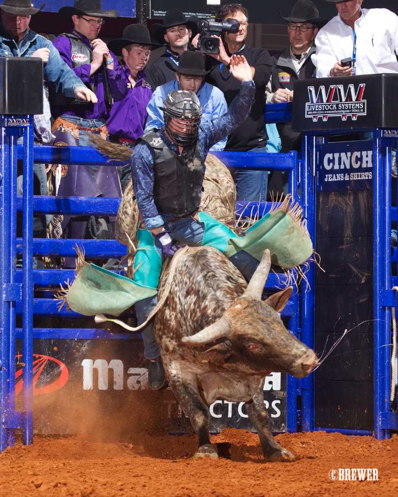 EL Campo's Foltyn wears bull riding crown