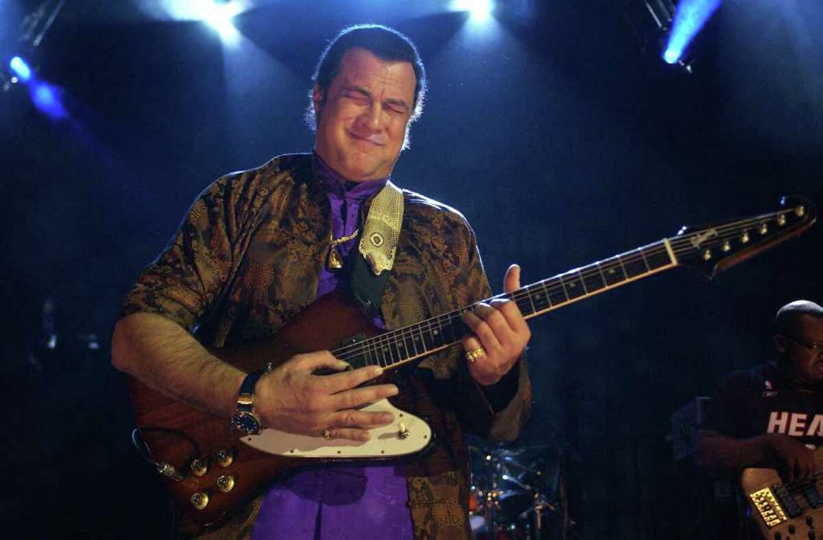 Add deputy to Steven Seagal's credits