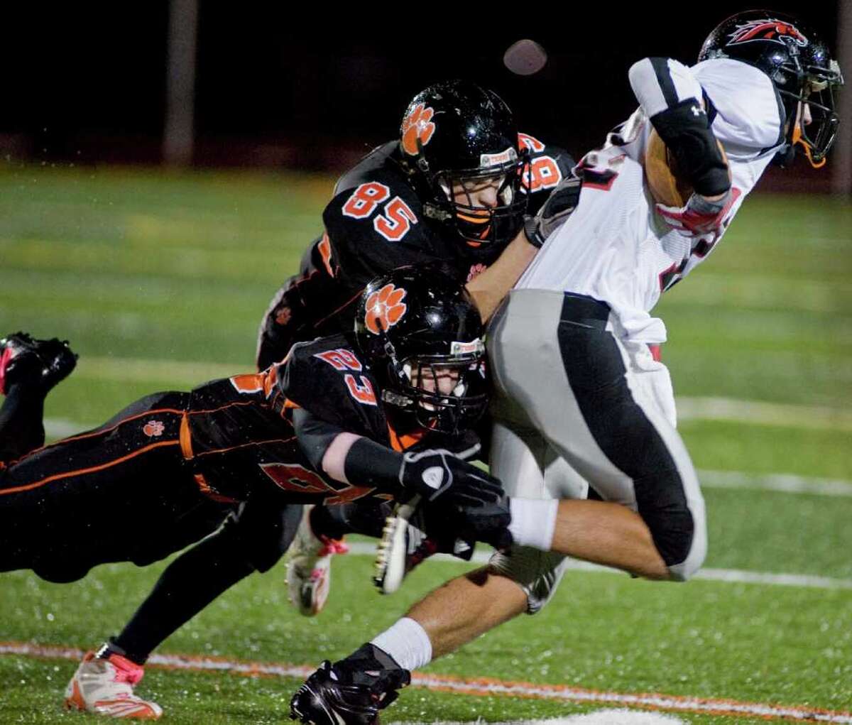 HS Football: Warde vs. Ridgefield