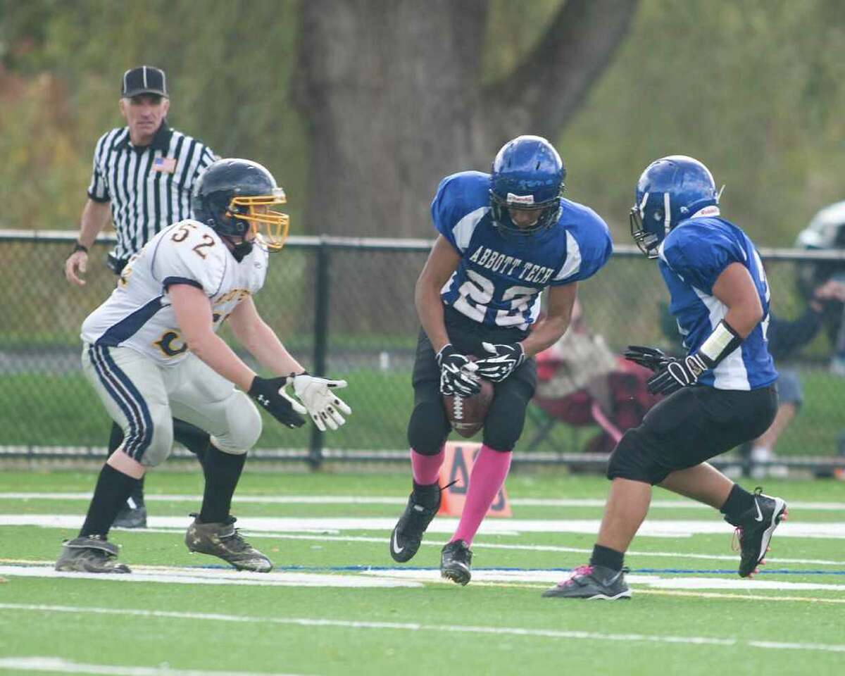 Abbott Tech football team tops Wolcott Tech for second straight win