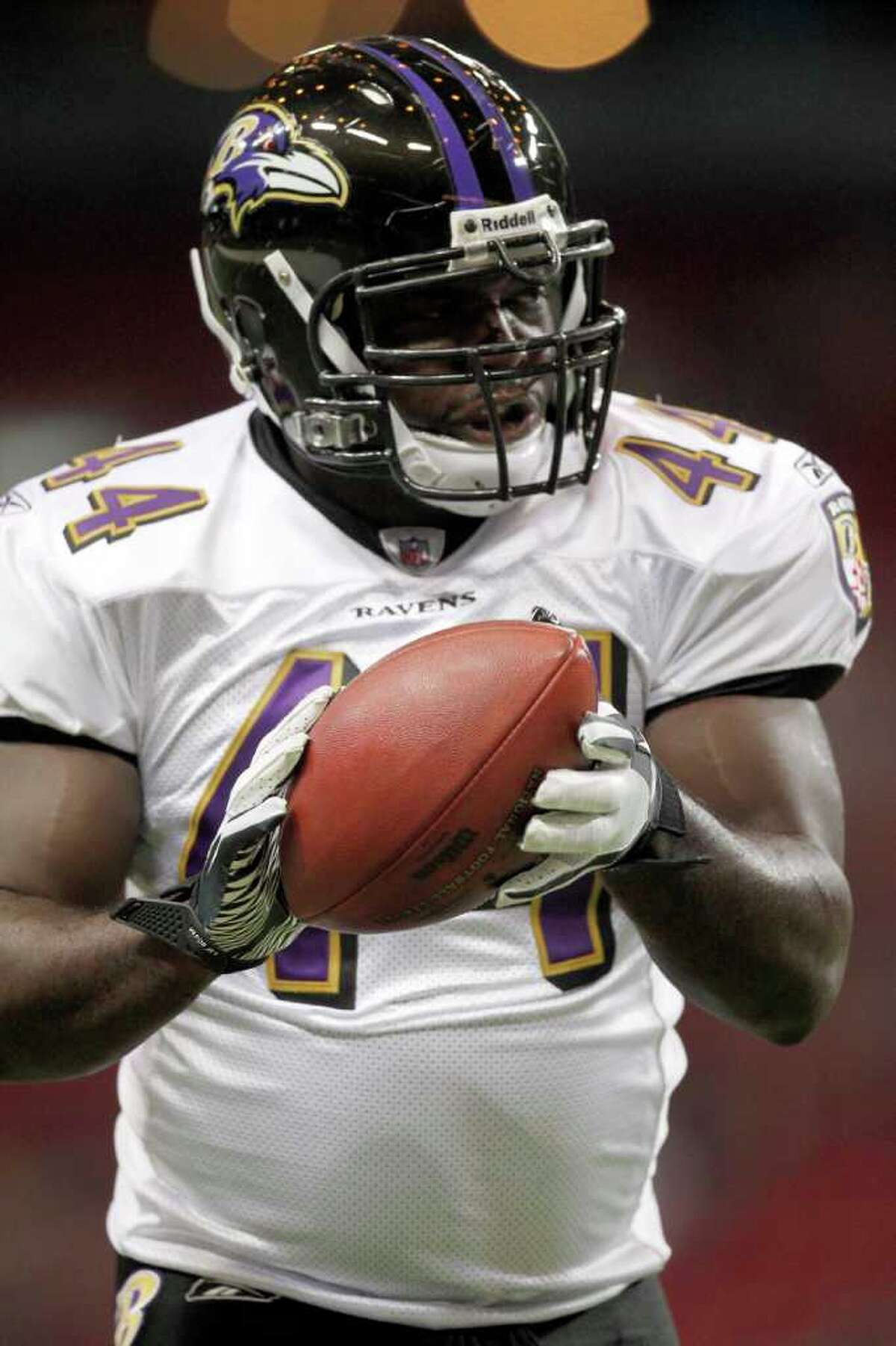 Ex-Texan Vonta Leach happy with Ravens