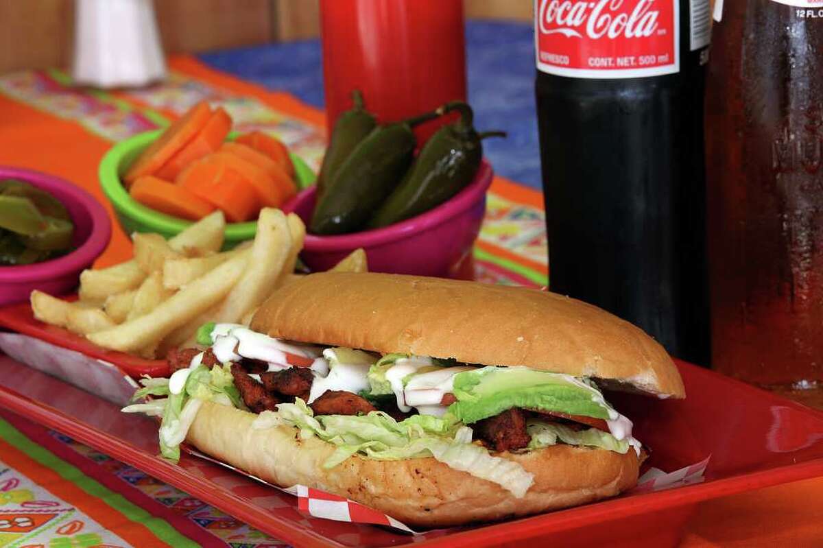 Dining on a Budget | ¡Que Tortas!