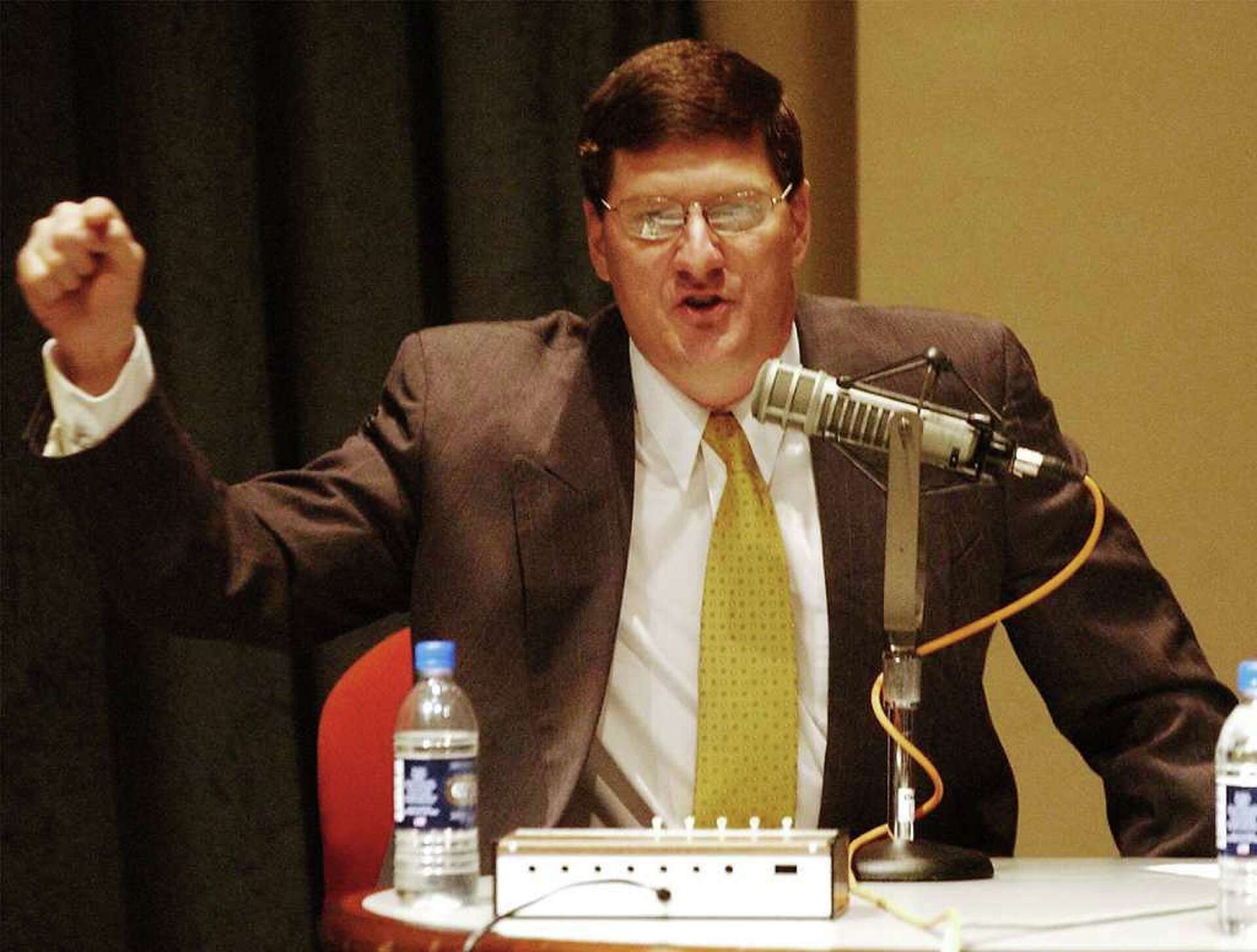 Who is Scott Ritter? From his military career to support for Russia