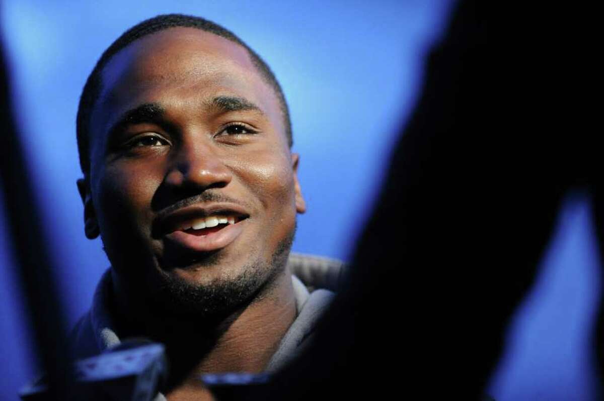 Dion Lewis looks back, looks ahead