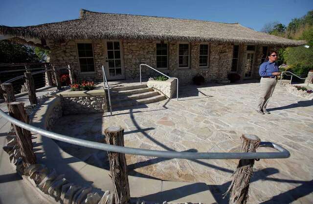 Family feels at home in Jingu House