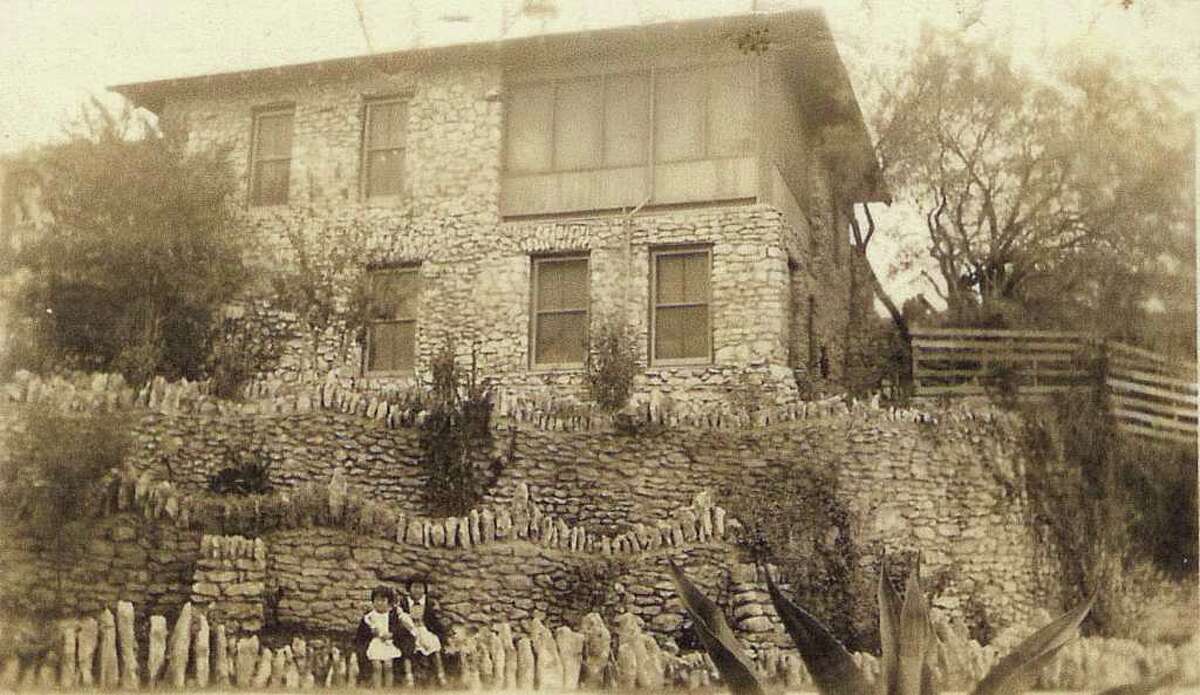 Family feels at home in Jingu House