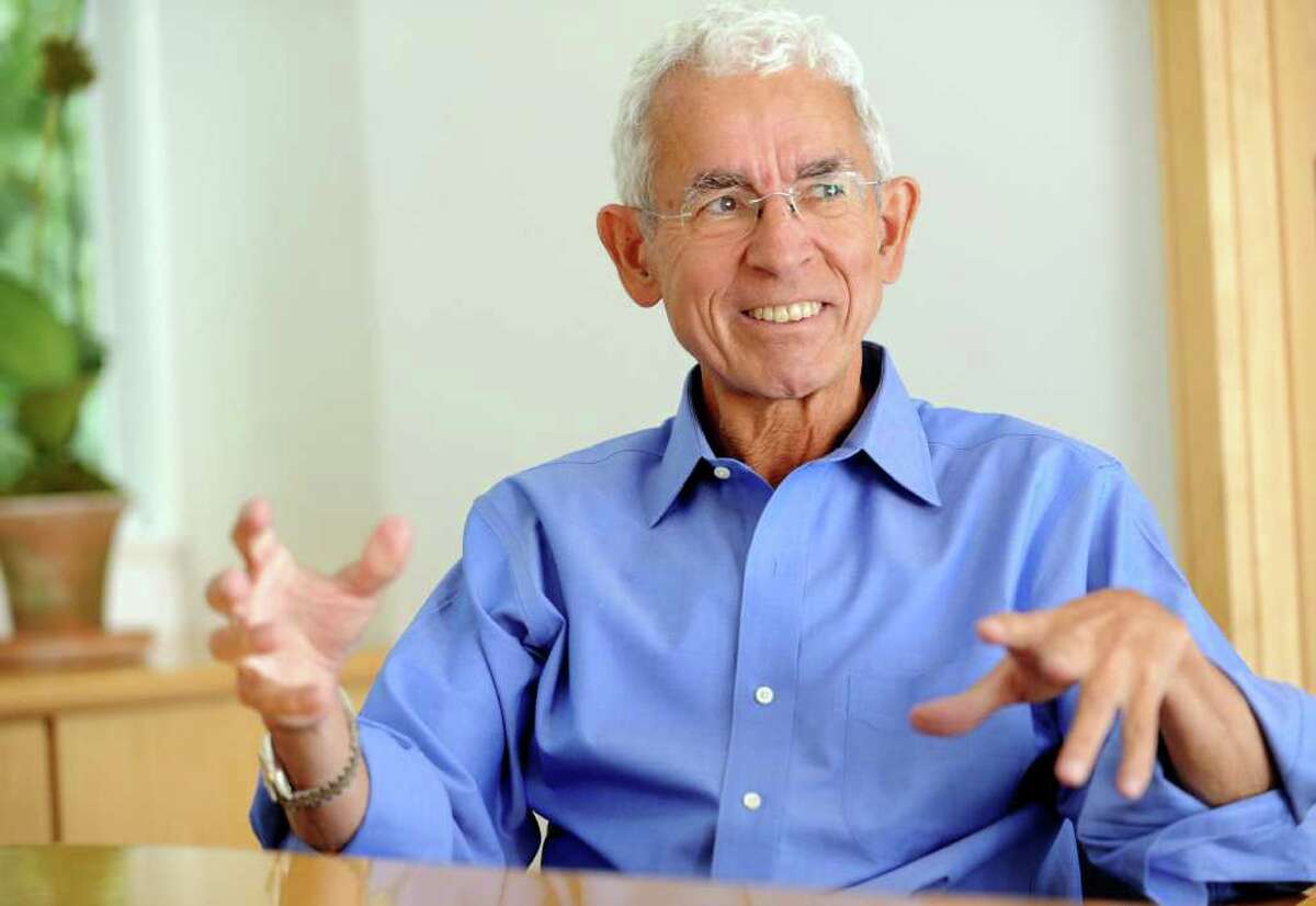 Laszlo Birinyi talks markets, protests, Apple after Jobs: Q&A