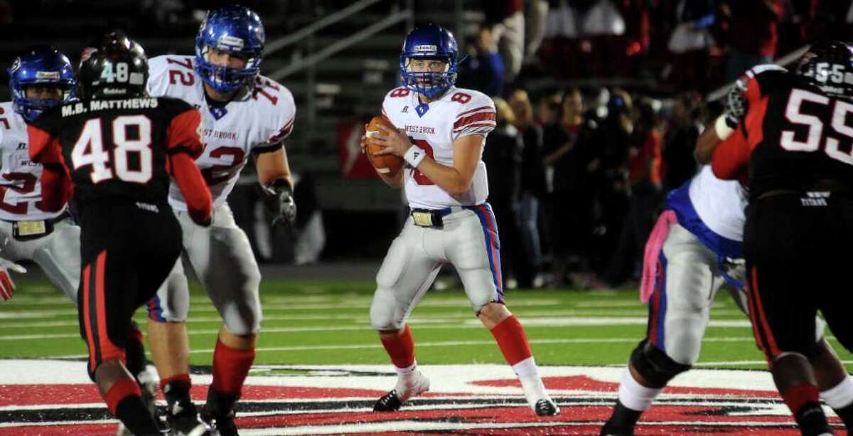 Port Arthur Memorial ends long losing streak to West Brook, stays ...