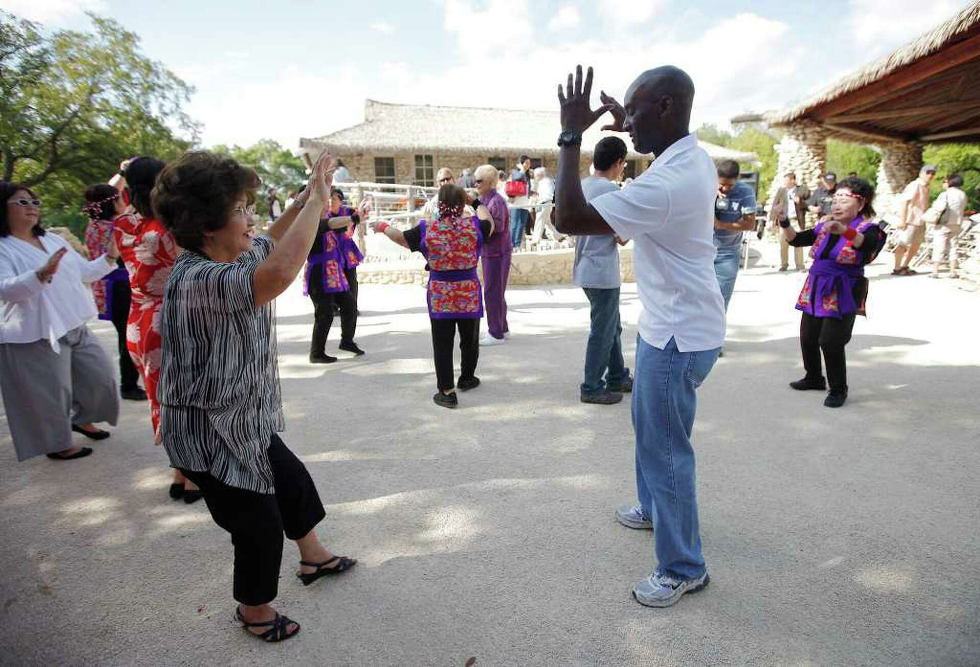 Cockrell, Peak to receive preservation awards