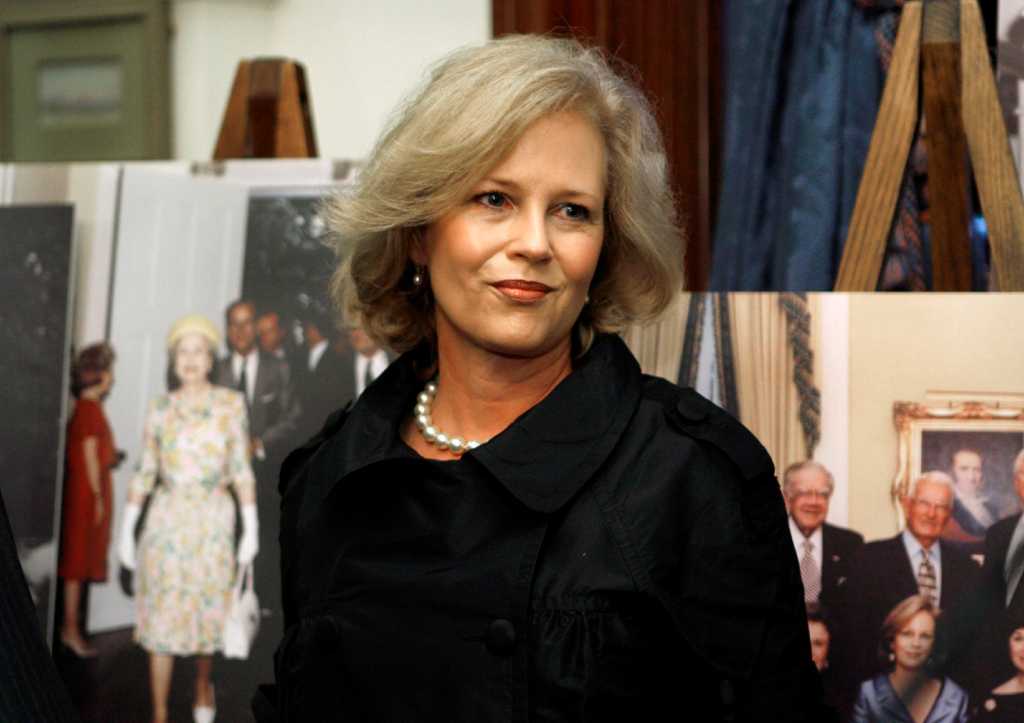 Anita Perry puts faith first as she enters spotlight