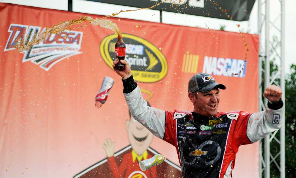 Bowyer prevails at Talladega