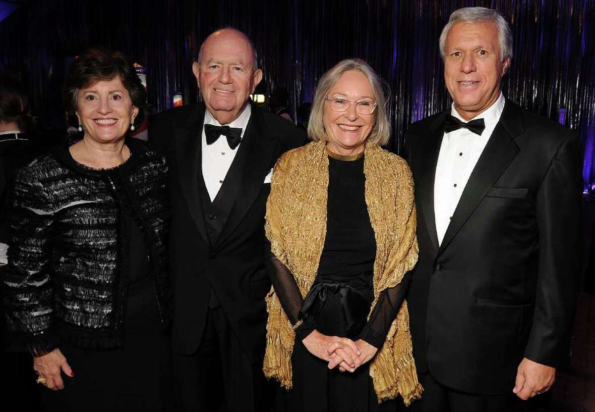 HGO celebrates The Barber of Seville opening night