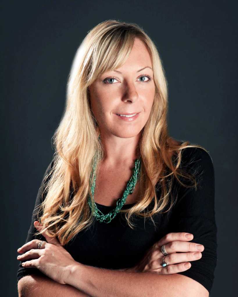 TV paranormal researcher tells ghost stories