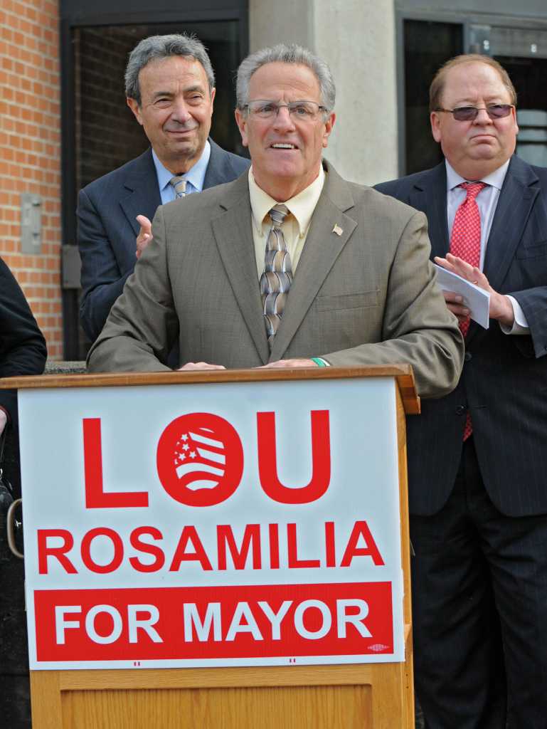 Democratic mayors rally for Rosamilia