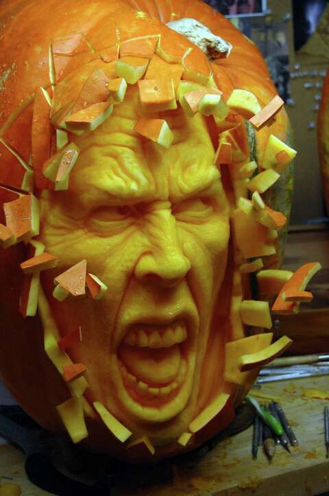 Incredible (and freaky!) pumpkin carvings