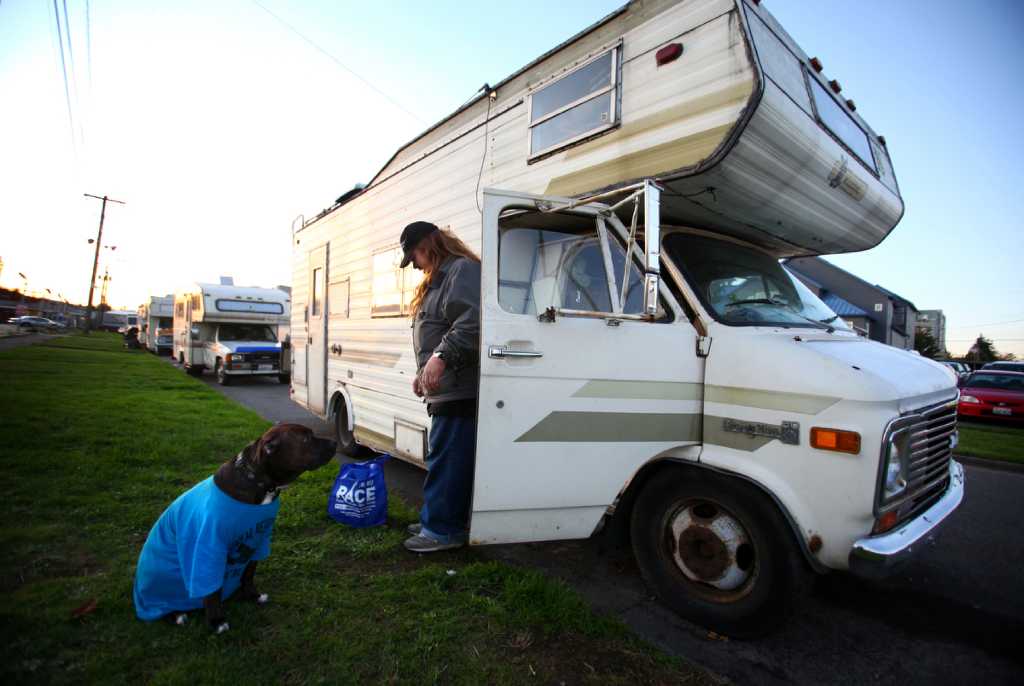 Council considers novel way to deal with homeless car campers