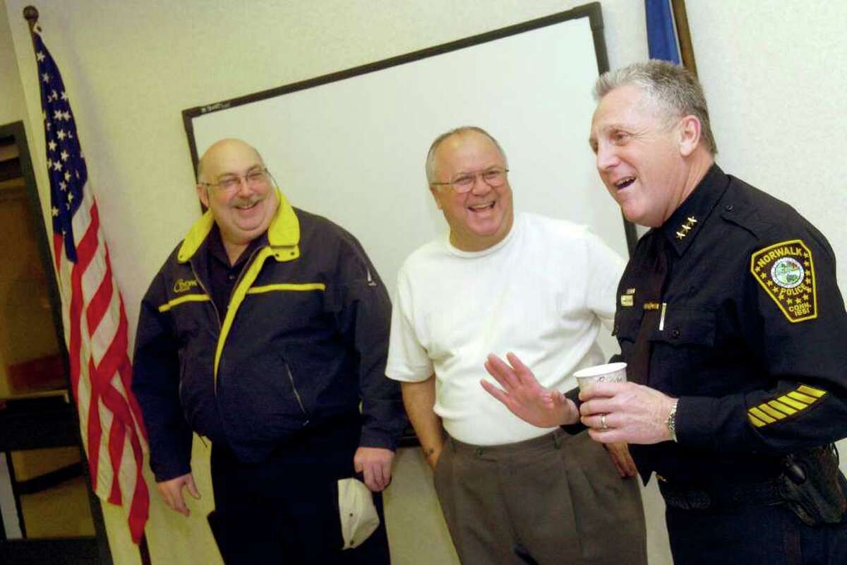 Norwalk chief Harry Rilling has eyes on Newport job