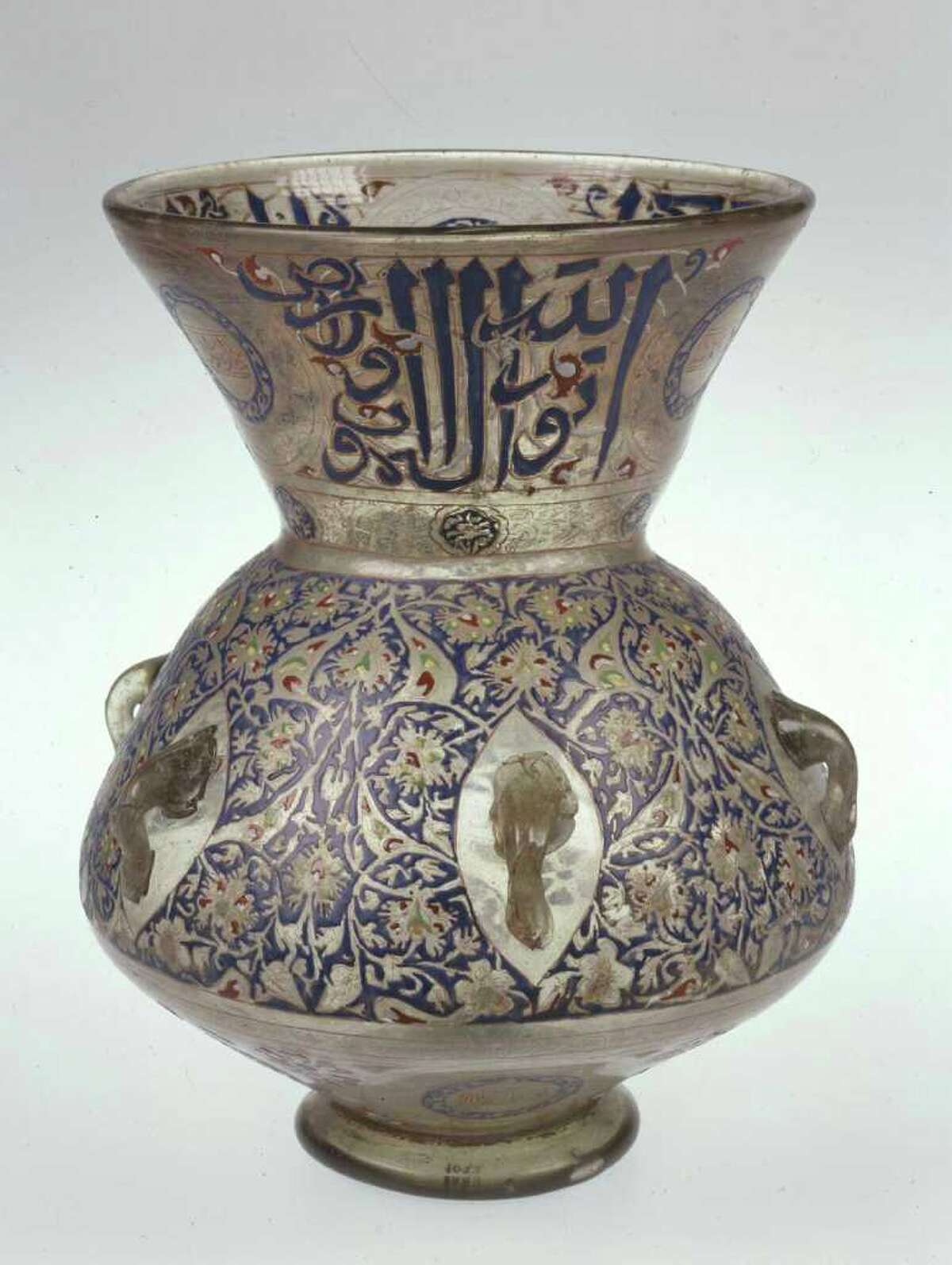 Exhibits highlight Islamic, Egyptian art