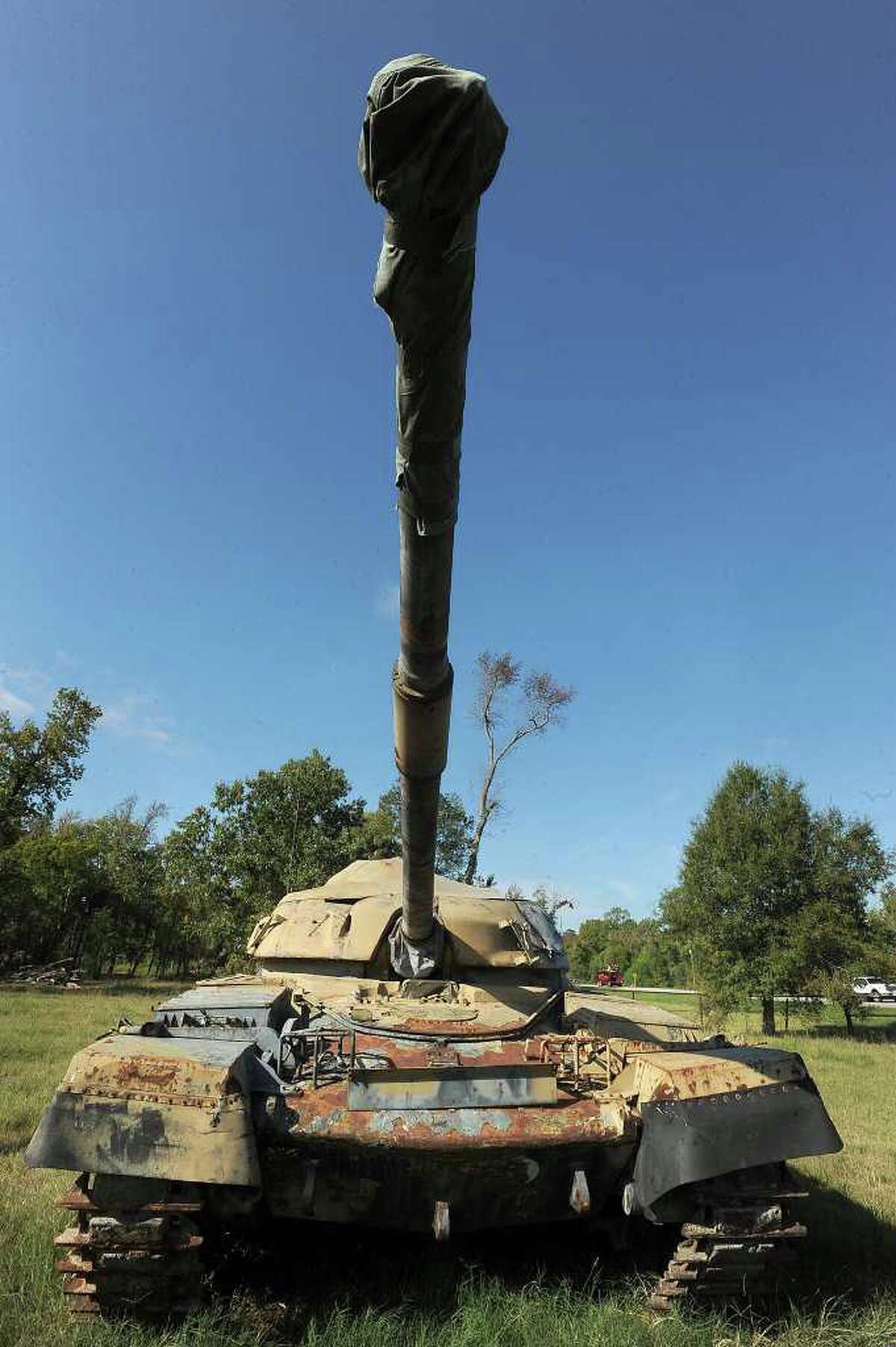 British tank guards Sour Lake