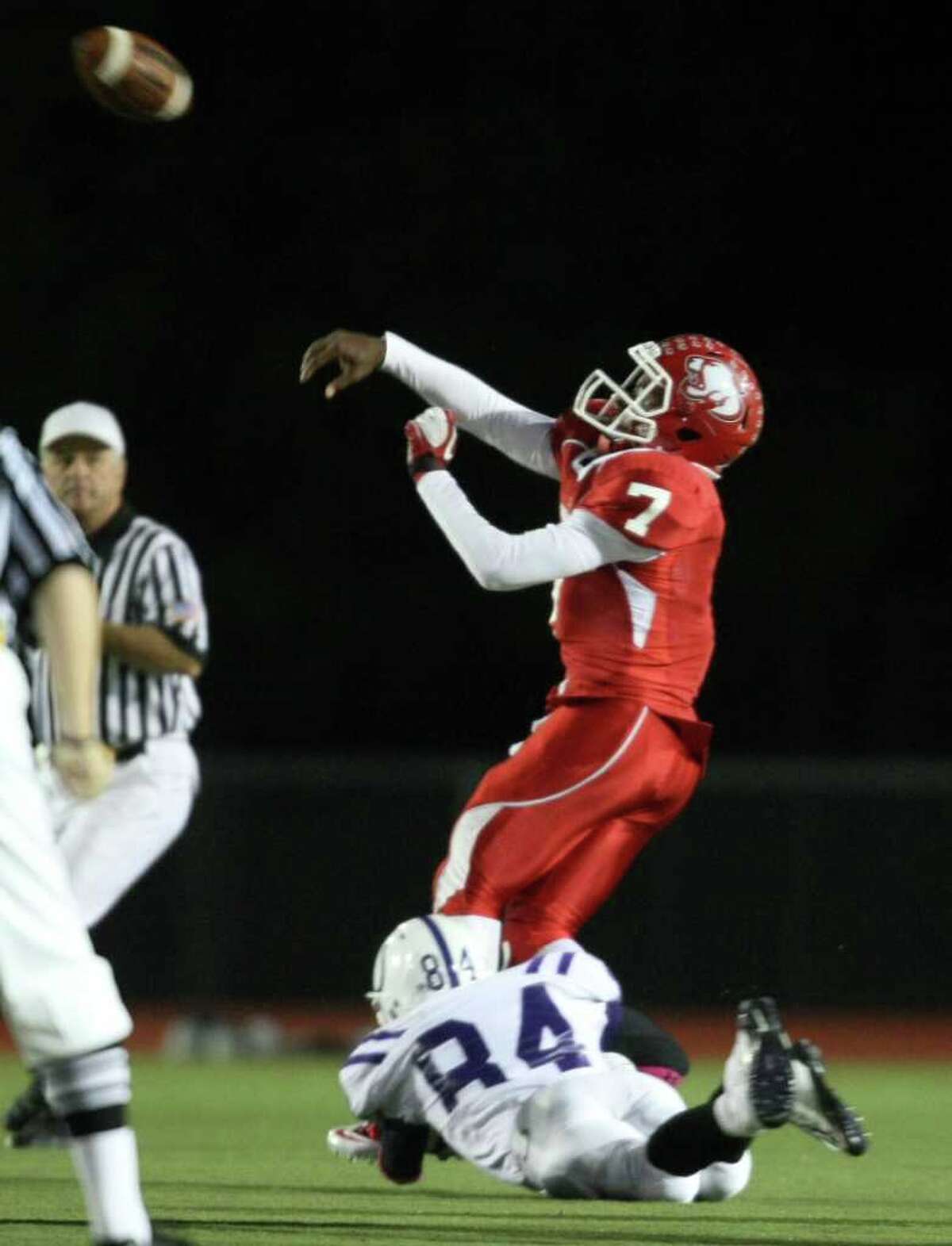 Dayton slips past Crosby with 97-yard kickoff return