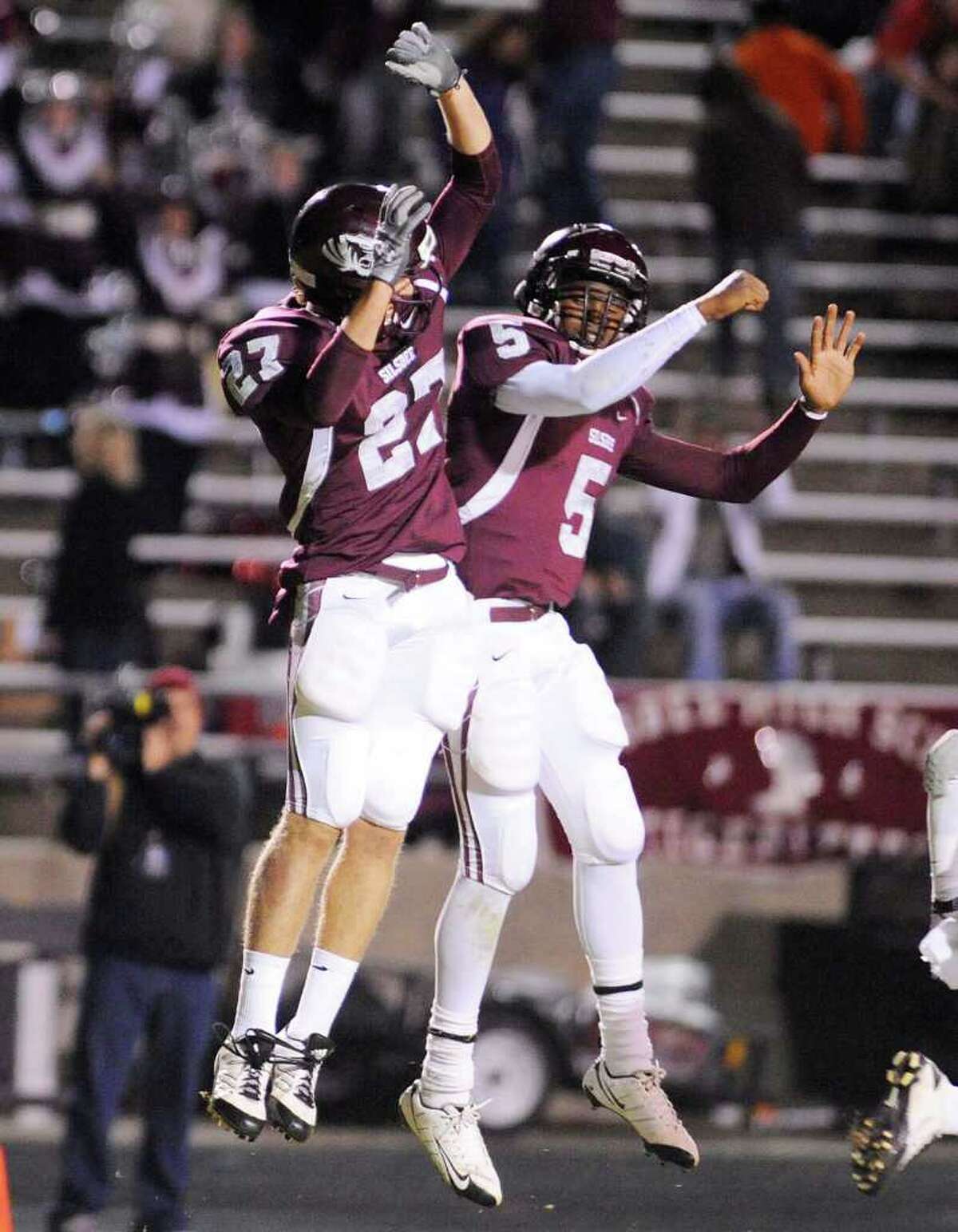 West Orange-Stark pulls away from Silsbee