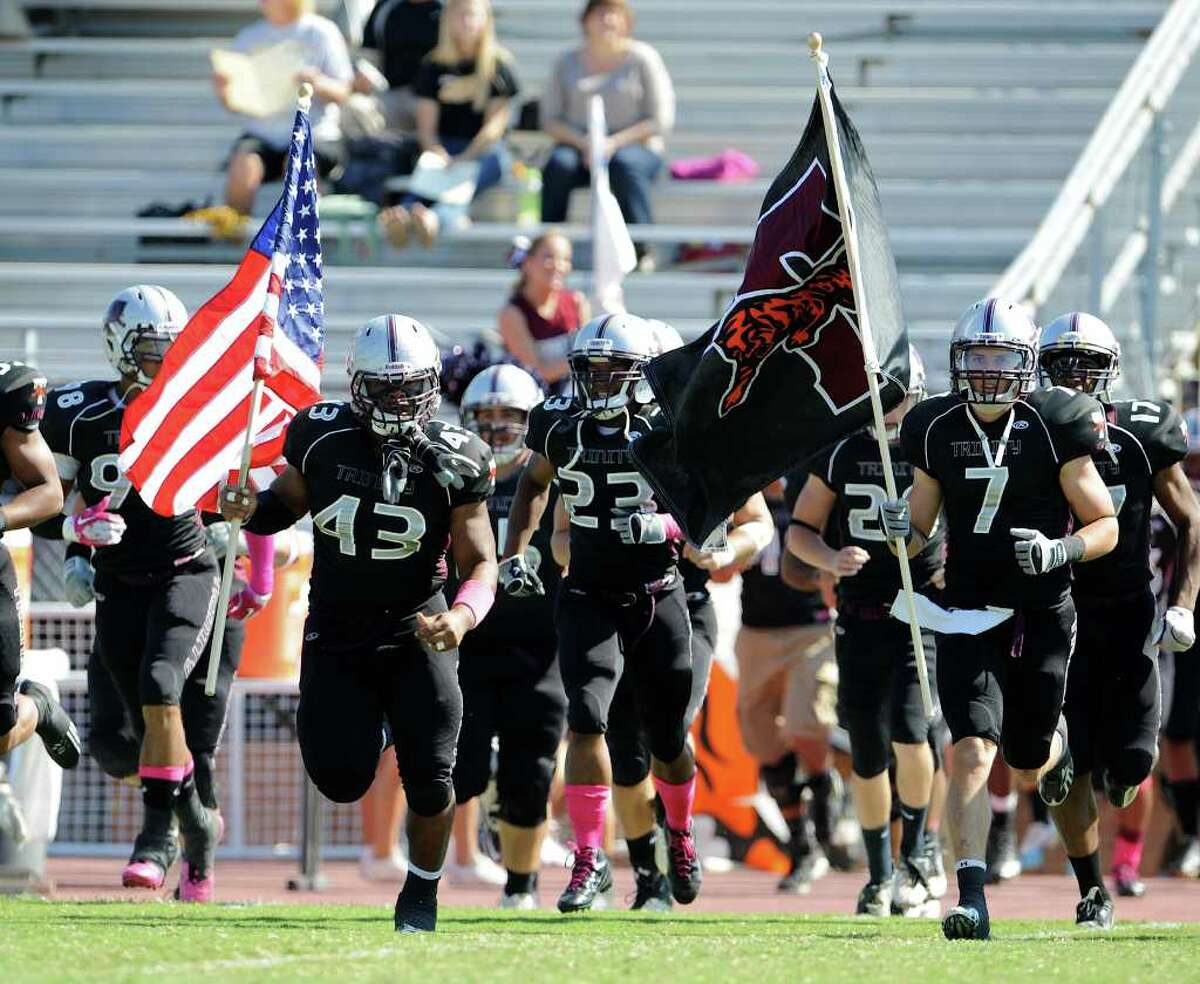 Trinity prevails in Mohr's return