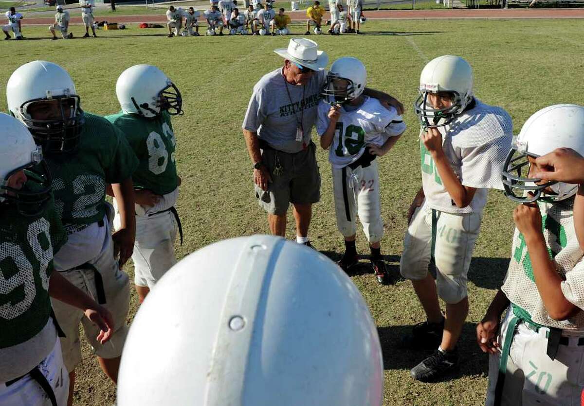 Middle-school coaches quiet architects of varsity success