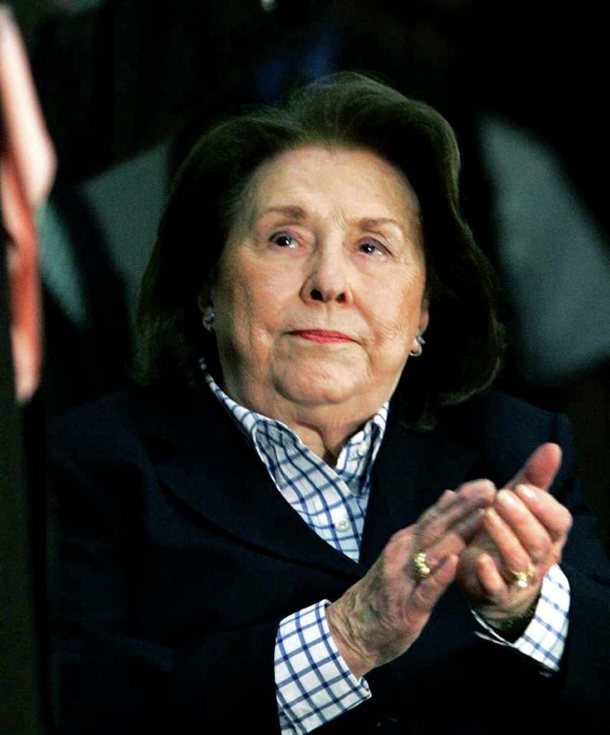 Hillary Clinton's mother dies at 92