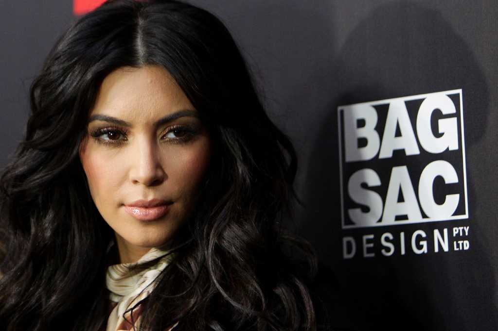 Kim Kardashian's somber red carpet appearance