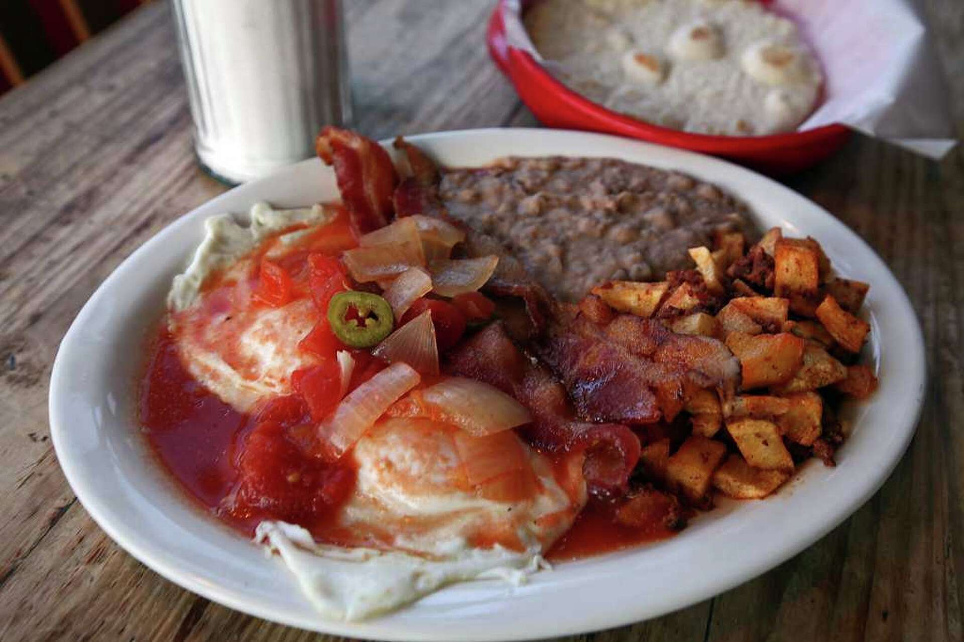 Ten breakfast favorites wake up the taste buds