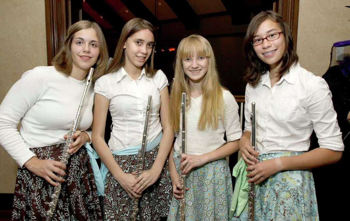 Masquerade event benefits local chapter of center for missing children