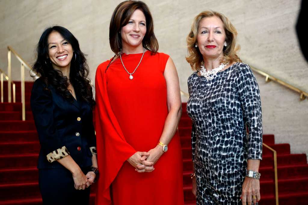 Tiger Mother Purrs in Houston