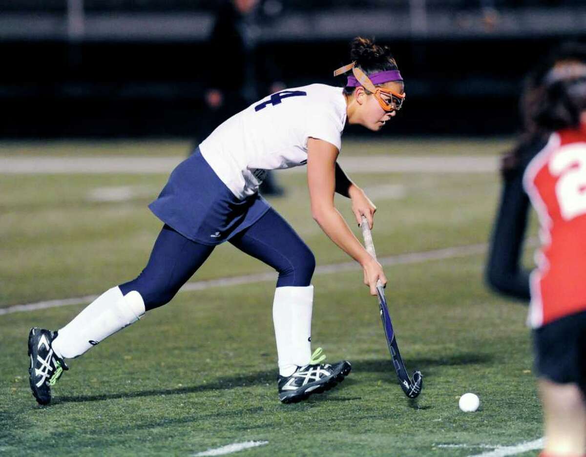 Wilton beats New Canaan to reach FCIAC field hockey championship