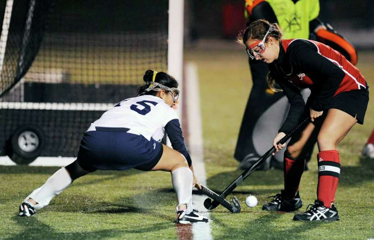 Wilton beats New Canaan to reach FCIAC field hockey championship