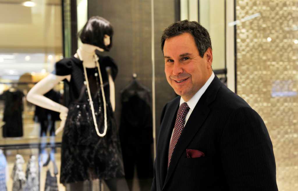 Saks CEO upbeat about retailing, S.A.