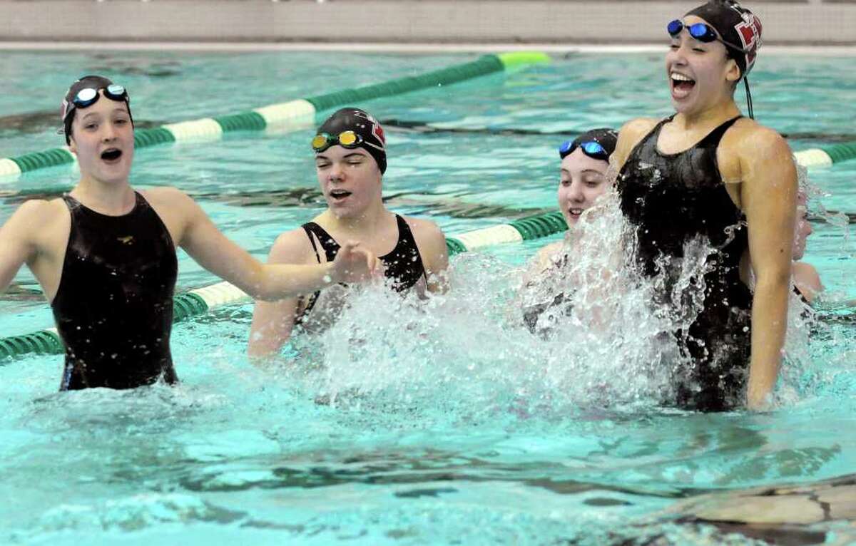 Shen takes title, Niskayuna gets record