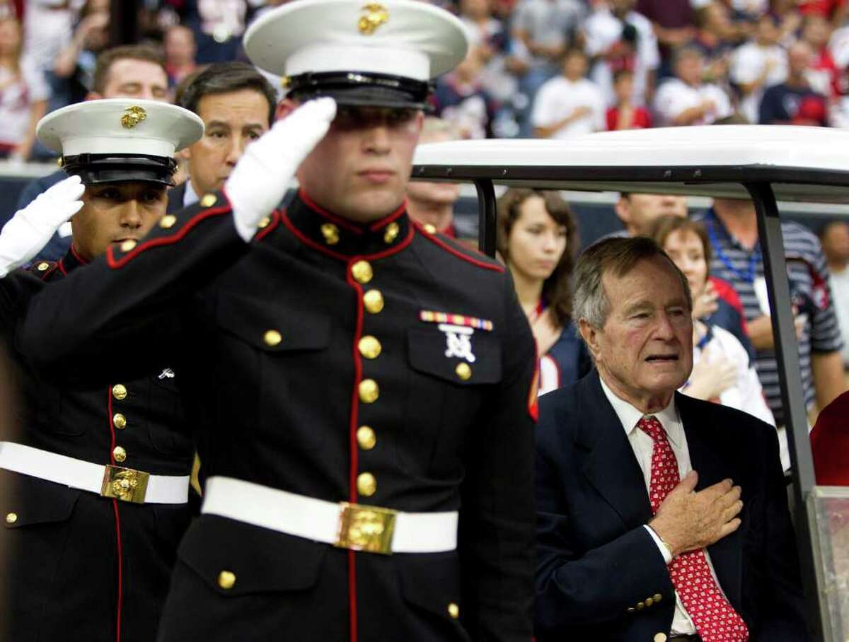 Texans get tough in 30-12 win over Browns