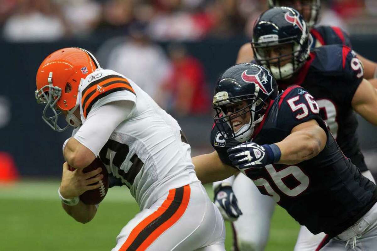 Texans get tough in 30-12 win over Browns