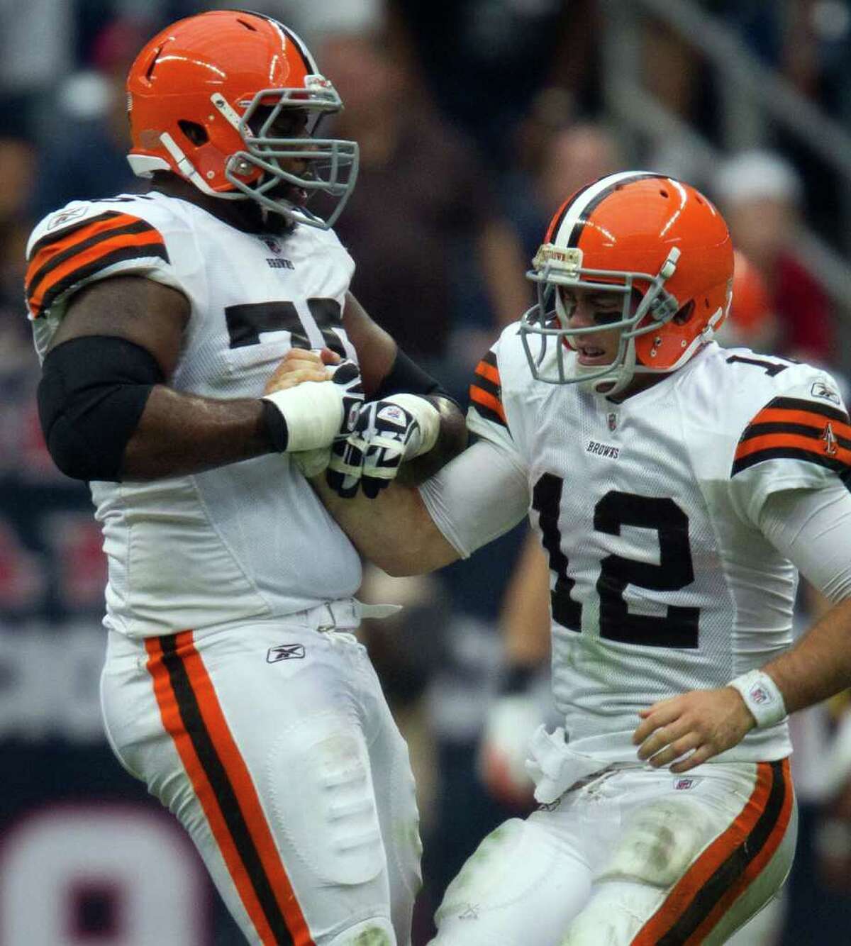 Texans get tough in 30-12 win over Browns