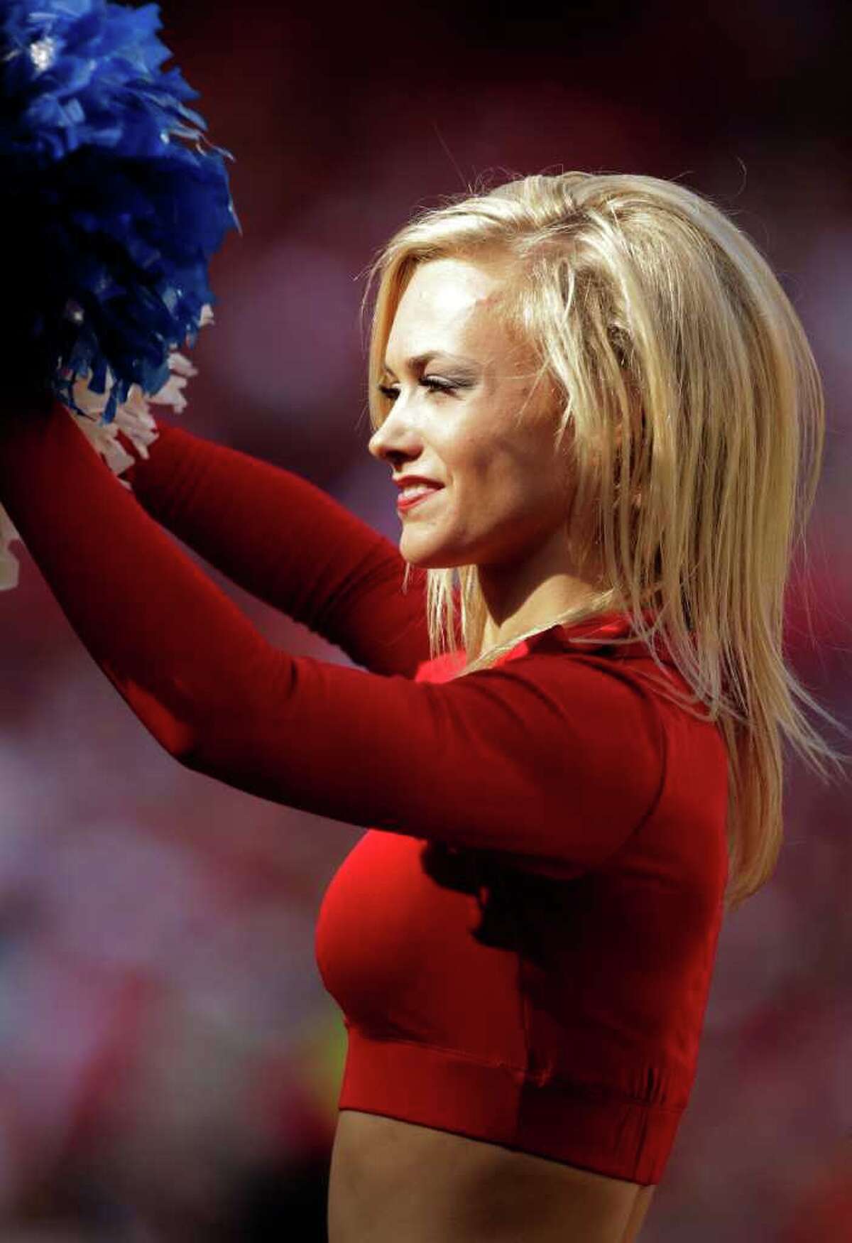NFL cheerleaders: Week 9