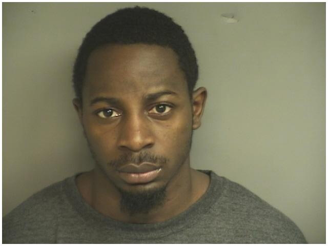 Cops: robbers got lost in garage