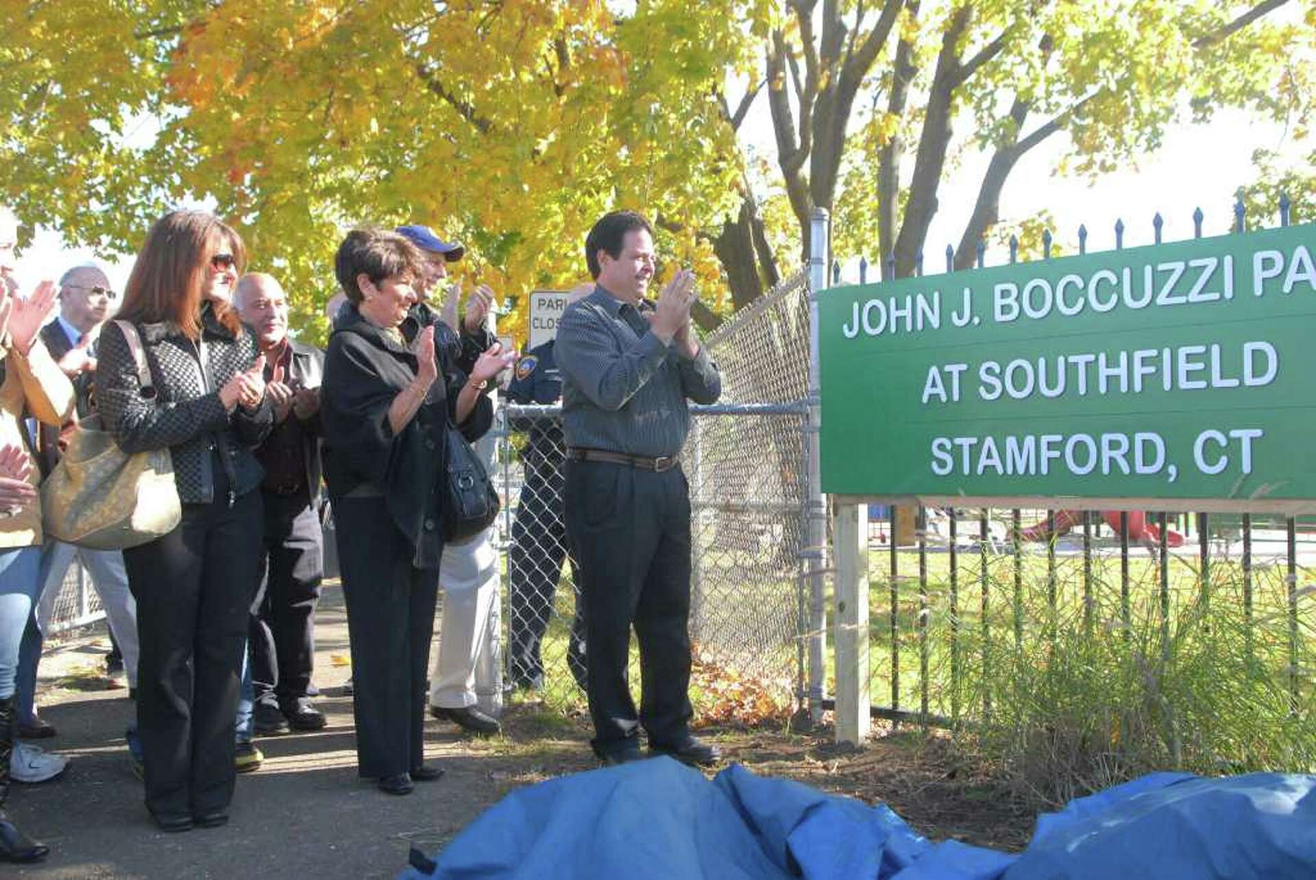 John Boccuzzi Park unveils new sign