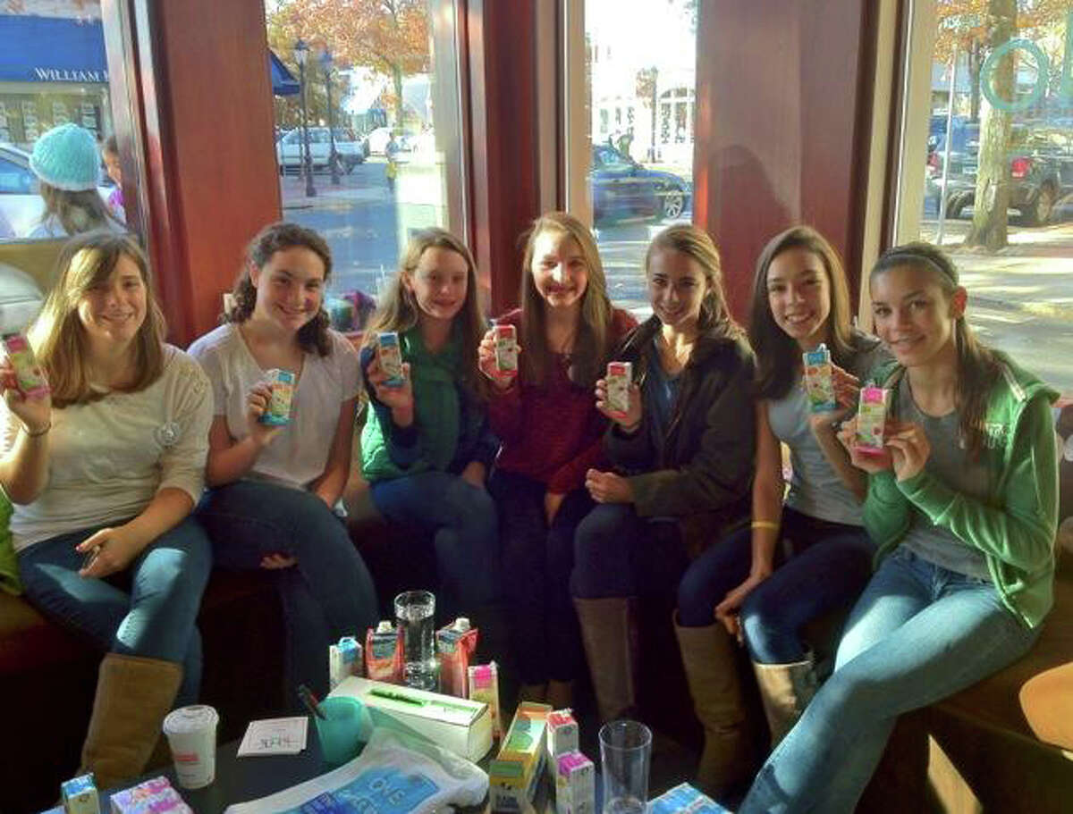 Kids Helping Kids holds third annual Cuts for a Cause at Salon Kiklo