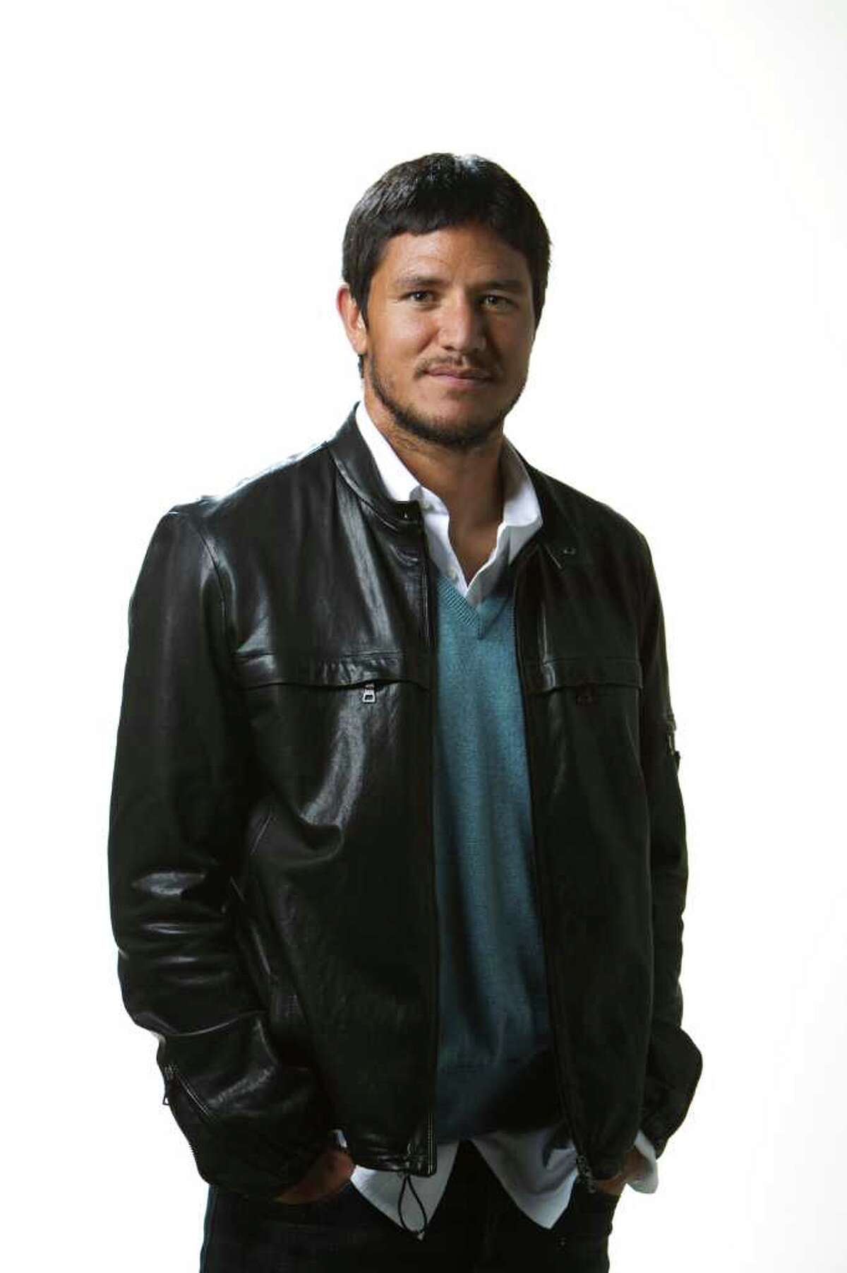 Brian Ching leads the Dynamo