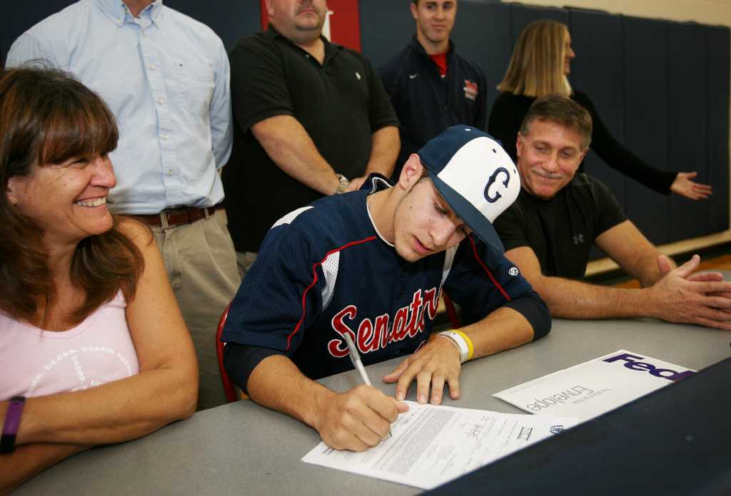 McMahon's Daniello signs Letter of Intent for UConn baseball