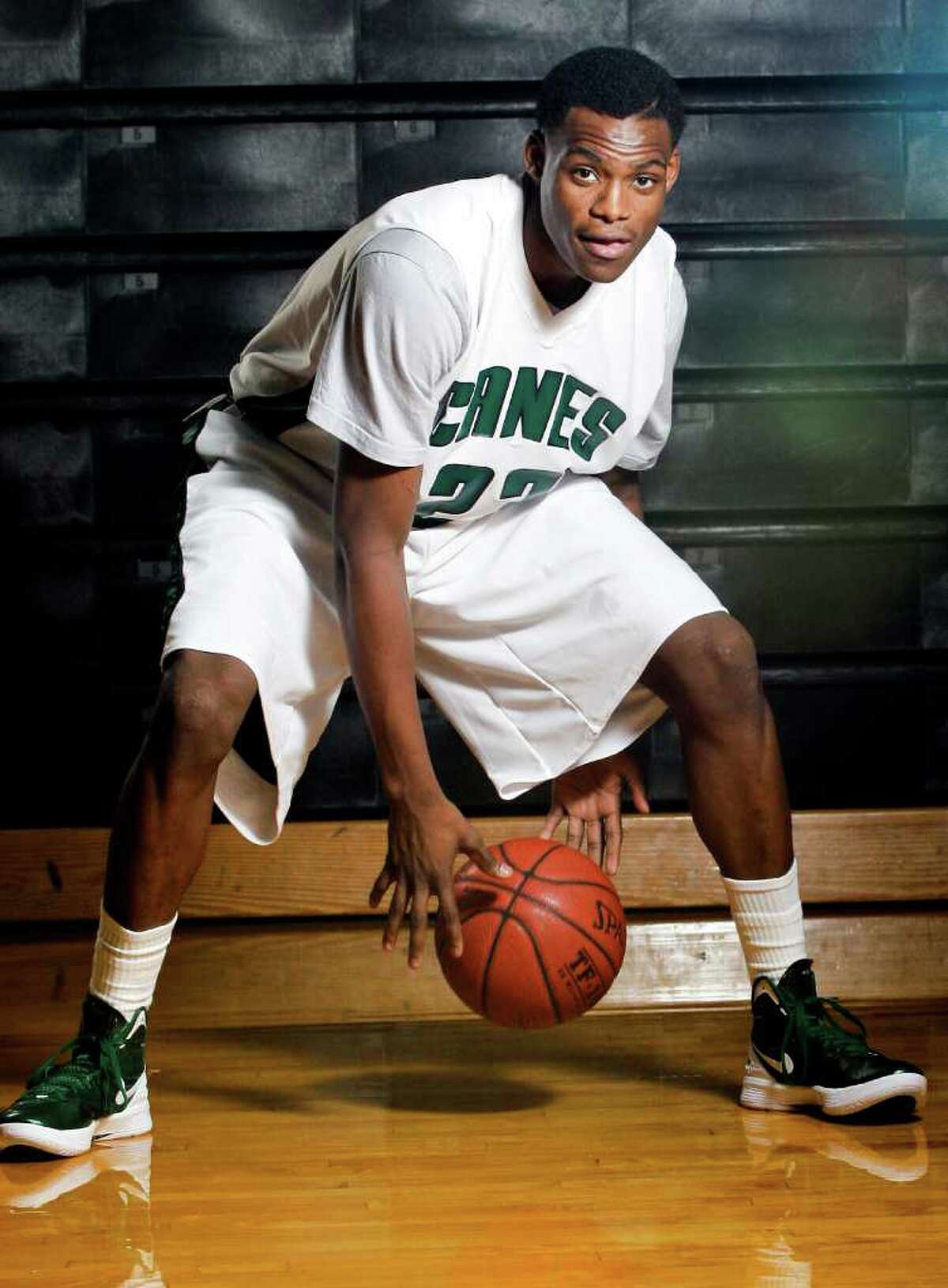 UH harvests a recruiting gold mine at Hightower