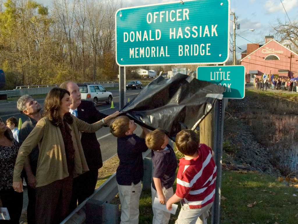 New Milford bridge dedicated to fallen officer